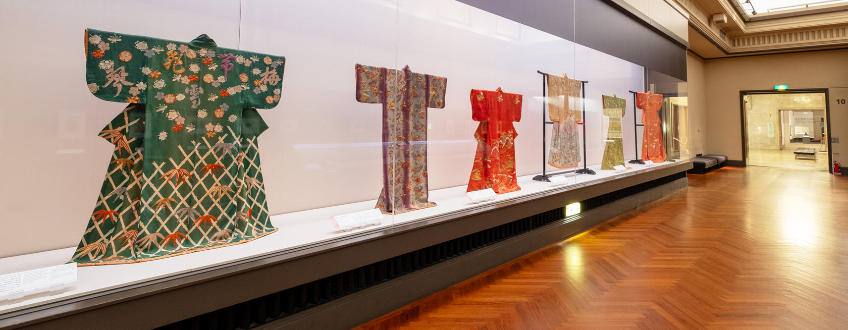 Tokyo National Museum - Tokyo R